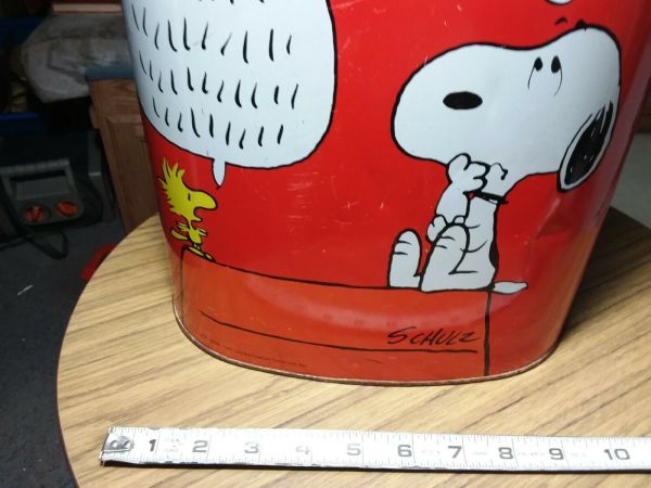 Vintage Cheinco Metal Peanuts Snoopy Charlie Brown Garbage Trash Can ...