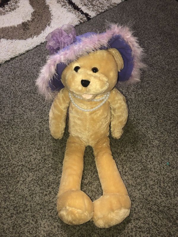 Chantilly Lane Musicals Teddy Bear Pearls Sings That’s What Friends Are ...