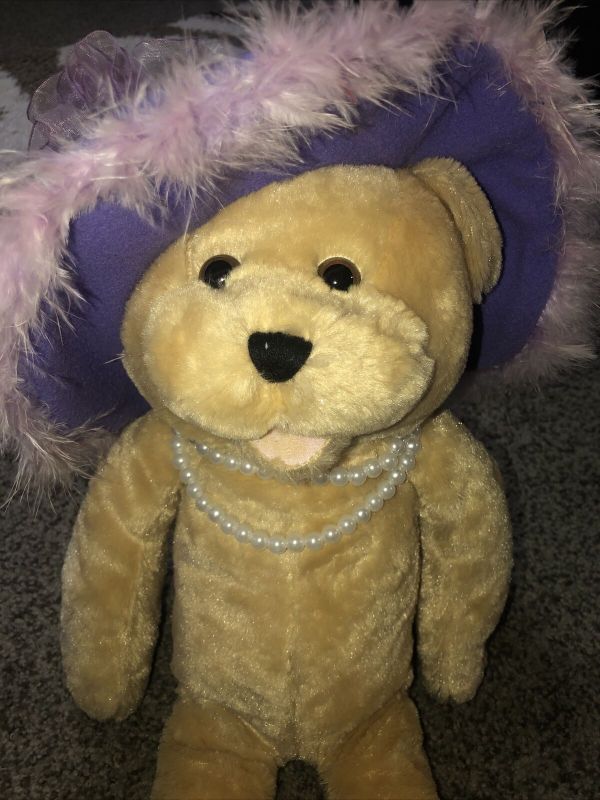 Chantilly Lane Musicals Teddy Bear Pearls Sings That’s What Friends Are ...
