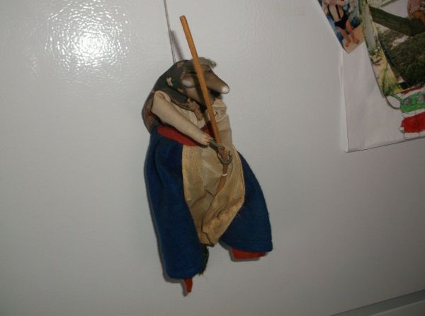 VINTAGE NORWEGIAN HANGING GOOD LUCK KITCHEN WITCH ON BROOMSTICK 8 1/2 ...