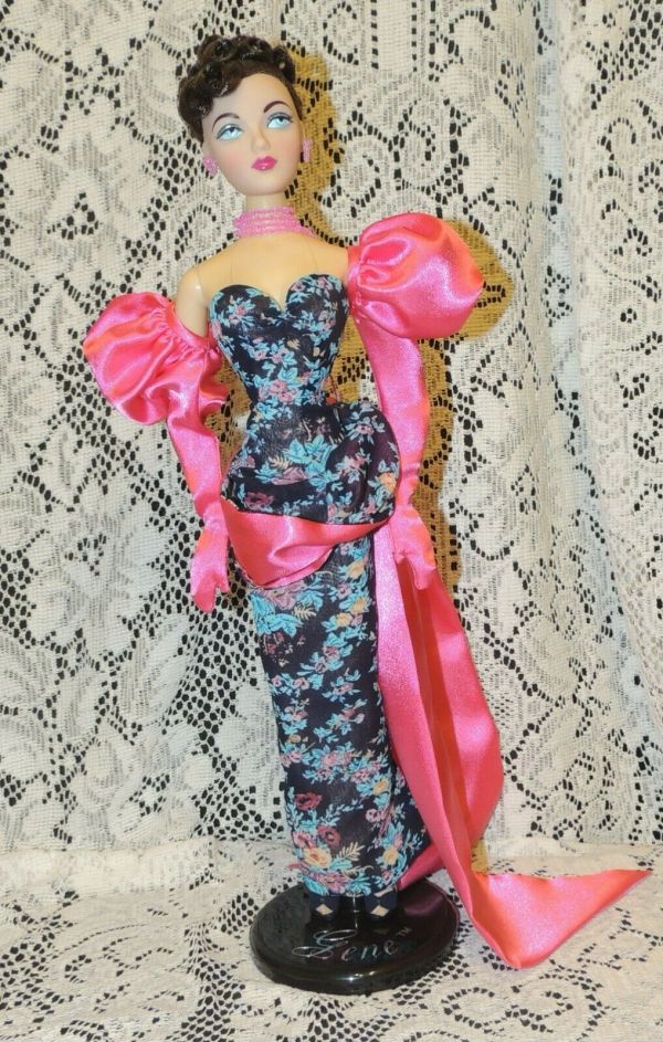 PINQUE PASSION GENE Doll By Mel Odom For Ashton Drake | #70039195